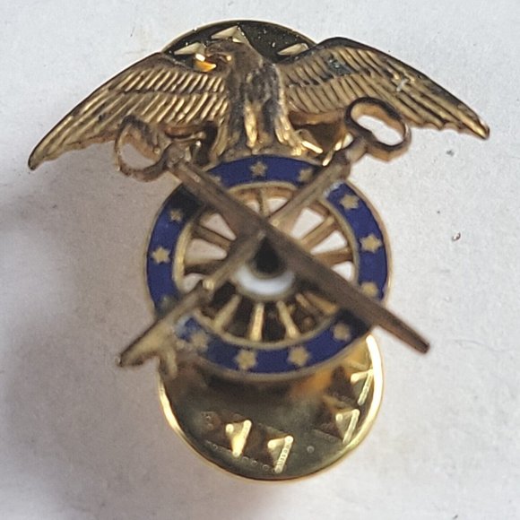 Jackets & Coats | Vintage Us Army Quartermaster Rank Brass Eagle 13 ...